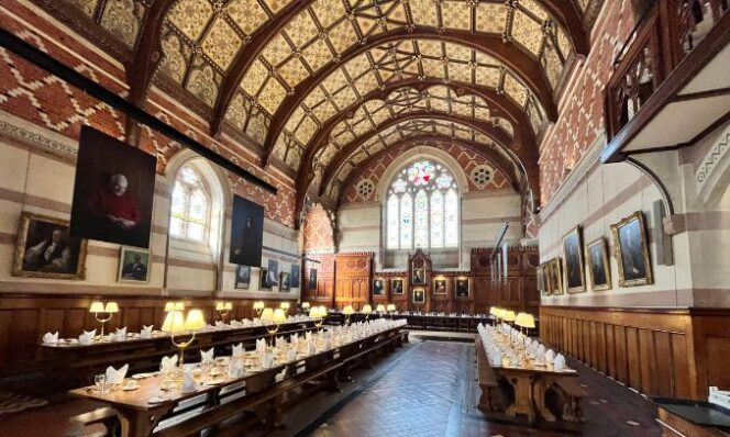 Keble College - Oxford Royale
